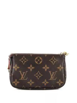 LOUIS VUITTON Pochette Accessoires Monogram Canvas Mini Clutch Bag