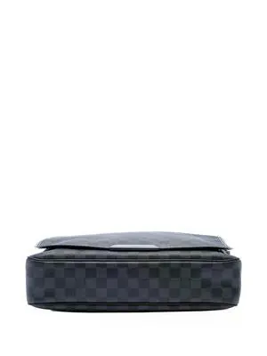 LOUIS VUITTON 2012 Damier Graphite Daniel Mm Crossbody Bag - Black