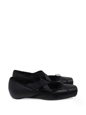 CHRISTIAN LOUBOUTIN Cassiasticina Bow Detail Ballet Flats - Black
