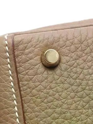 Hermès Mini 2020s Lindy Clemence Shoulder Bag