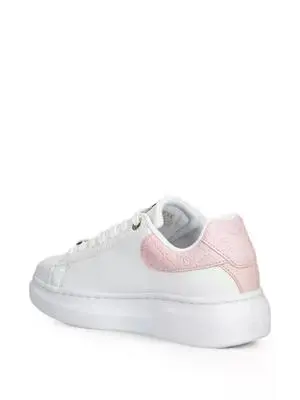 Guess Logo-embossed Quilted Panel Sneakers