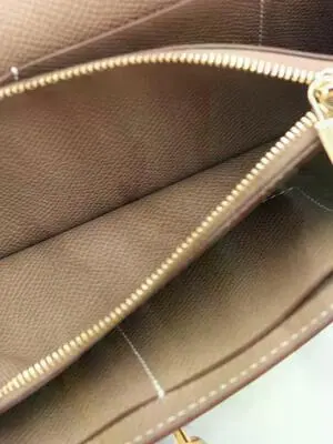 Hermès Kelly To Go Shoulder Bag - Brown