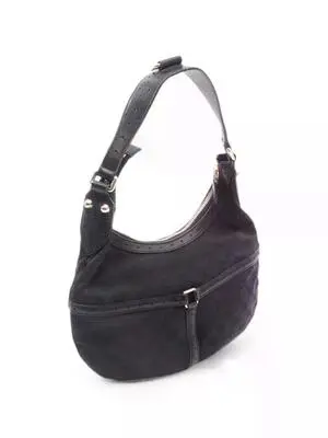 Gucci Interlocking G Gg Canvas Shoulder Bag - Black