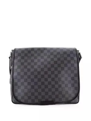 LOUIS VUITTON Daniel Messenger Bag Damier Graphite Mm Crossbody Bag - Black
