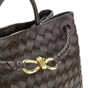 Bottega Veneta Medium 'andiamo' Bag - Brown