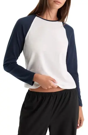 Good American Long Sleeve Raglan T-shirt - Chalk
