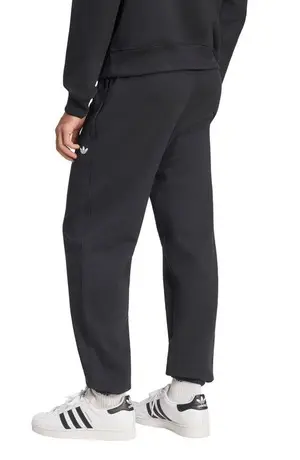 Adidas Trefoil Essentials Fleece Joggers
