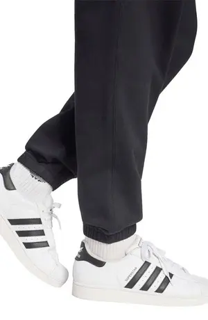 Adidas Trefoil Essentials Fleece Joggers