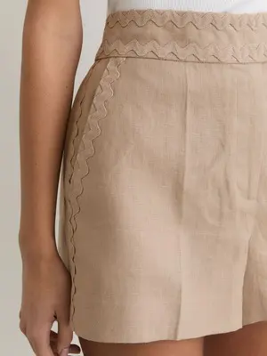 REISS Mila Linen Wave-trim Shorts - Neutral