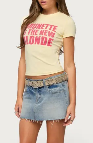 EDIKTED Brunette Graphic T-shirt