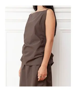 BASERANGE Sleeveless Top