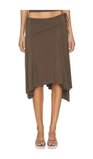 With Jéan X Sharni Asymmetrical Hem Skirt
