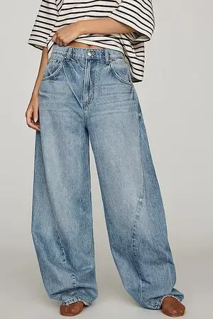PILCRO High-rise Twisted Barrel-leg Jeans