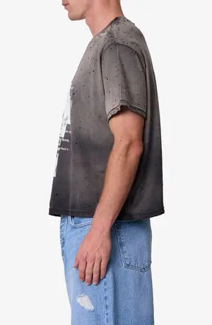 Mnml Fractured Graphic Distressed T-shirt