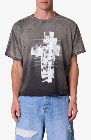 Mnml Fractured Graphic Distressed T-shirt