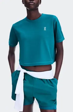 On Train-t Cropped T-shirt - Abyss