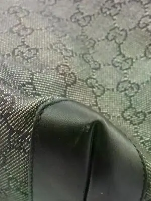 Gucci Gg Canvas Shoulder Bag - Black