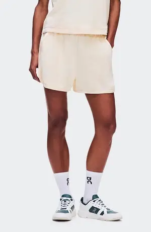On Courtside Terry Shorts - Chantilly