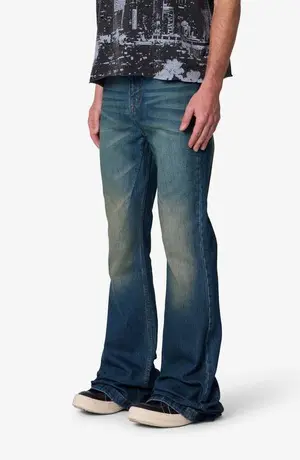 Mnml Super Stacked Relaxed Flare Leg Jeans