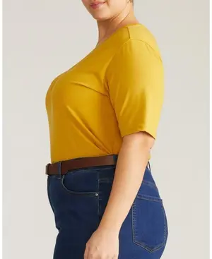 Universal Standard Plus Maia Stovepipe Sleeve V Neck Tee