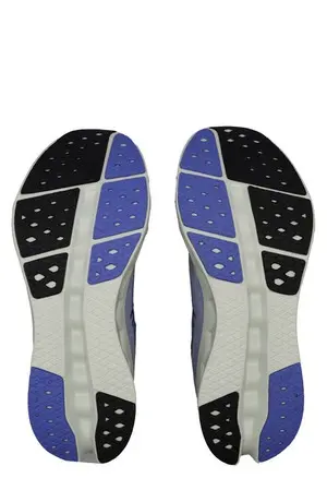 On Cloudsurfer 2 Running Shoe - Sailor/ivory