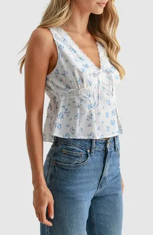 ALL IN FAVOR Lace Trim Floral Print Cropped Top
