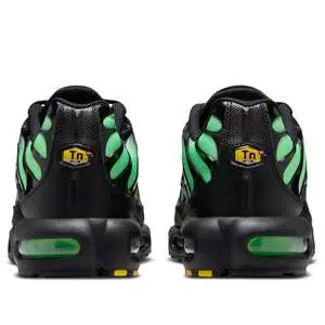 Nike Max Plus Sneakers - Black/illusion Green