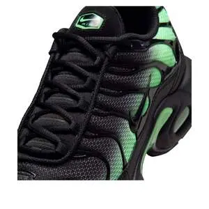 Nike Max Plus Sneakers - Black/illusion Green