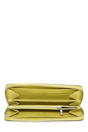 LOUIS VUITTON Epi Zippy