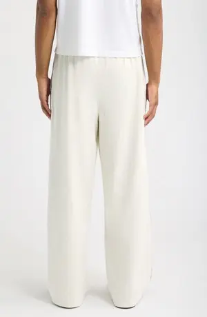 ELWOOD P.e. Pants - Bone