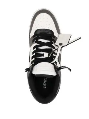 Off-White Sneakers