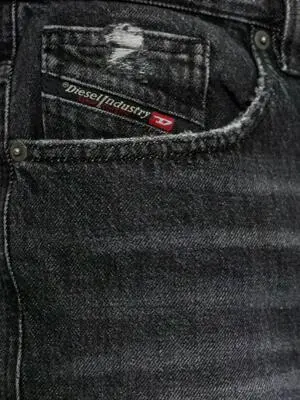 DIESEL® D-macs Distressed Jeans