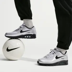 Nike Max 90 "scorpion" Sneakers - Grey