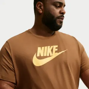 Nike Sportswear T-shirt - Brown