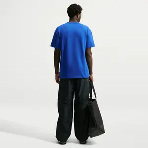 Nike Sportswear Premium Essentials T-shirt - Blue