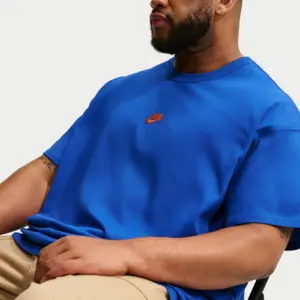 Nike Sportswear Premium Essentials T-shirt - Blue