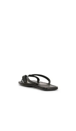 ST. AGNI Soft Strap Slide