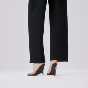 CHRISTIAN LOUBOUTIN Solo Zee