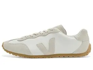 VEJA Gt Low-top Sneakers - White