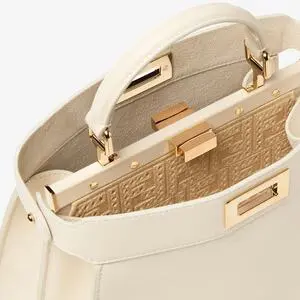 Fendi Peekaboo Iseeu Small Bag - Beige