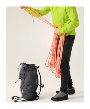 Arc'teryx Squamish Hoody Hooded Shell Jacket