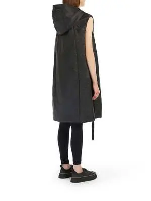 Max Mara Water-repellent Canvas Vest With Hood - Black