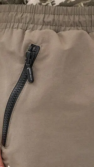 Rhude Logo Shorts 7