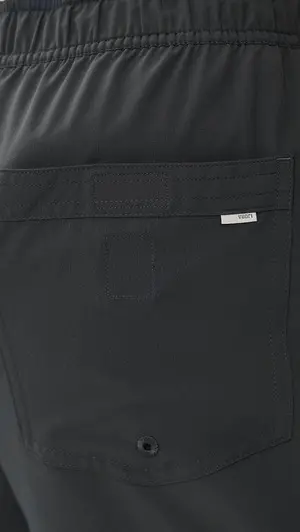 Vuori Kore Short Lined 7