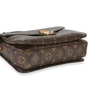 LOUIS VUITTON Monogram Canvas Pochette Metis Shoulder Bag