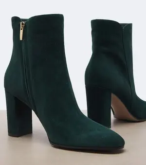 GIANVITO ROSSI Suede Ankle Boots