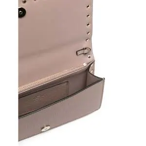 Valentino Garavani Rockstud Wallet With Chain - Pink