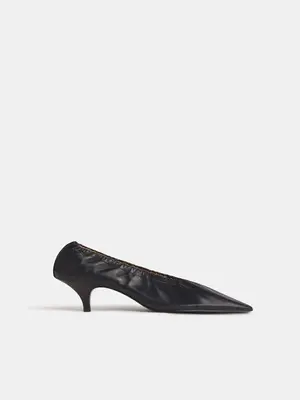 REFORMATION Calista Scrunch Heel Leather