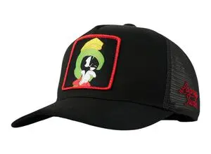 YOUNGLA X Looney Tunes Patch Trucker Cap