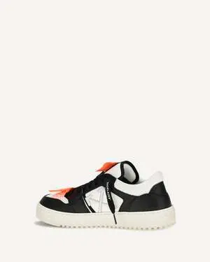 Off-White Low Top 3.0 Off Court Sneakers